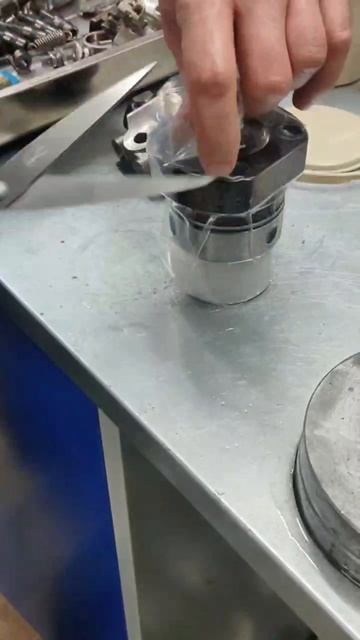 Ремонт ТНВД JCB 4CX: Замена плунжера Delphi (оборвало плунжер). Сборка с оригинальными запчастями.