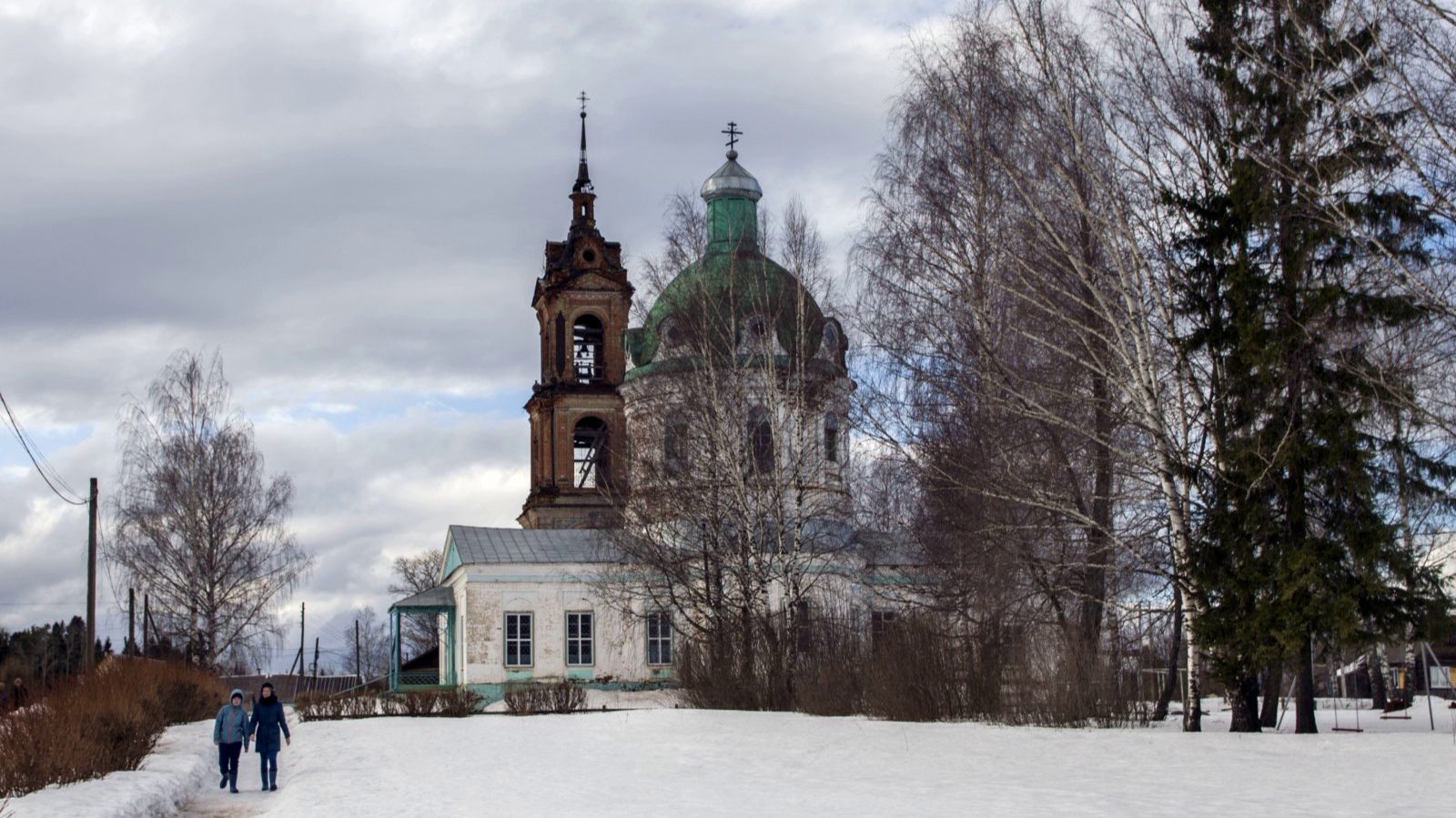 360.с. Елгань . Унинский район