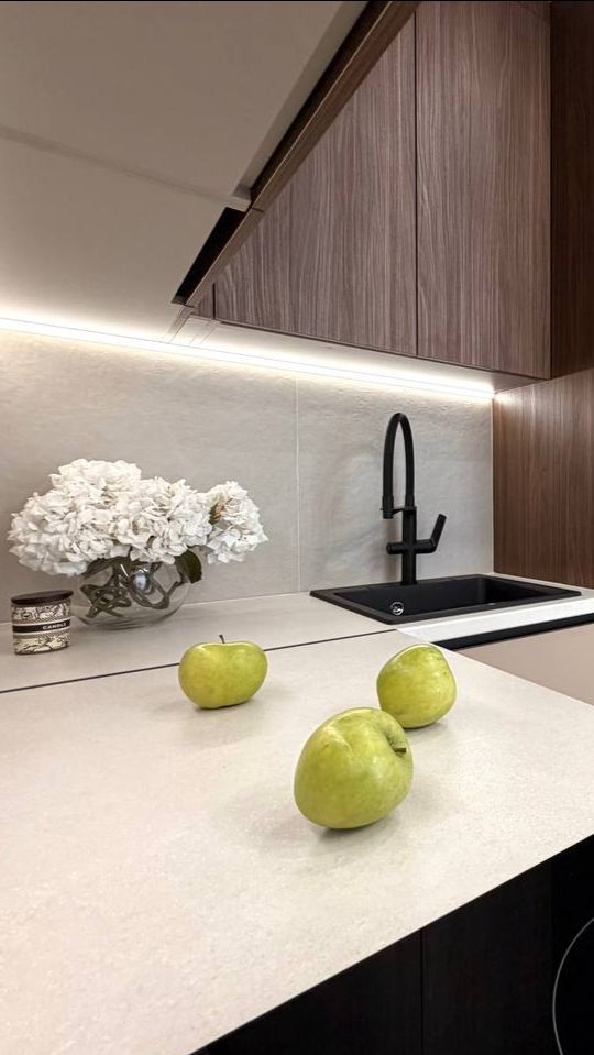 «Стрижи Сити» | Блок-секция 7 |  ШОУРУМ №217 с отделкой и кухней