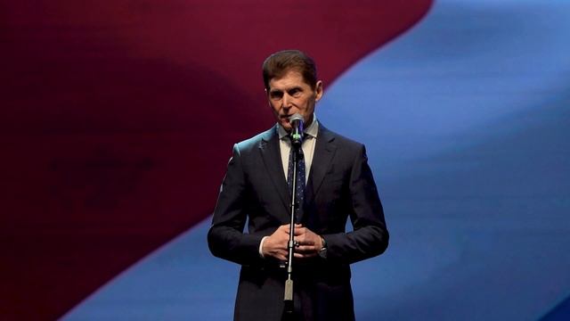 Во Владивостоке прошло торжественное собрание по случаю 8 Марта.