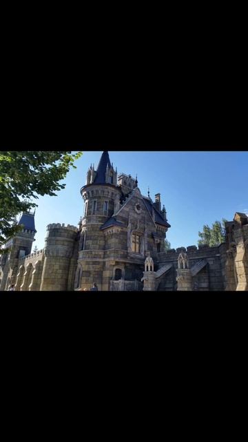 Замок Гарибальди Речной пер., 8, Хрящевка, Самарская обл.