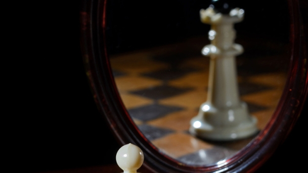 ПРАВИЛО КВАДРАТА. ПРОИГРАЛ? НИЧЬЯ? А МОЖЕТ ПОИЩУ ЧТО ТО?