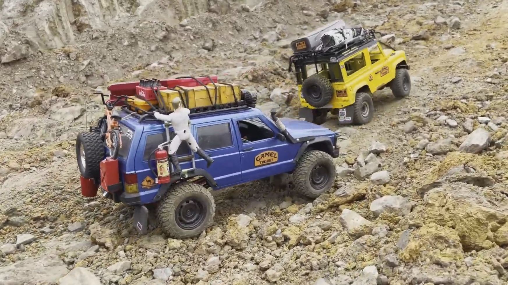 Радиоуправляемые внедорожники покоряют экстремальные трассы и скалы