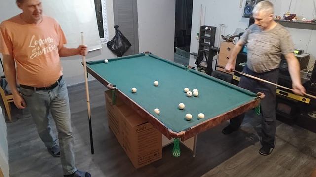 Бильярд дома .Стол 8 футов. Партия 3.(контровая)