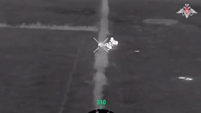 Наша артиллерия разбирает позиции противника