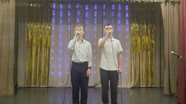 Антипёнок Степан и Богданов Егор - Родина мать