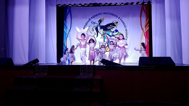 с корабликами