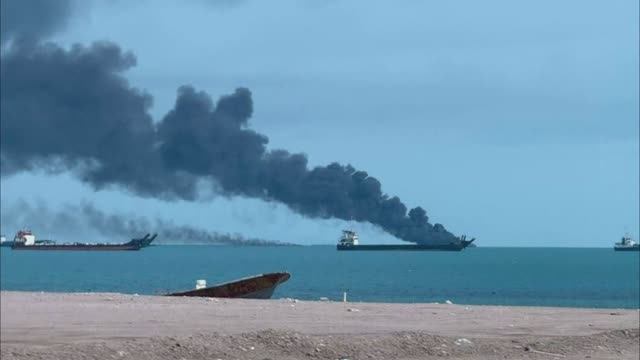 США атаковали танкеры Ирана, С А сокращает добычу нефти