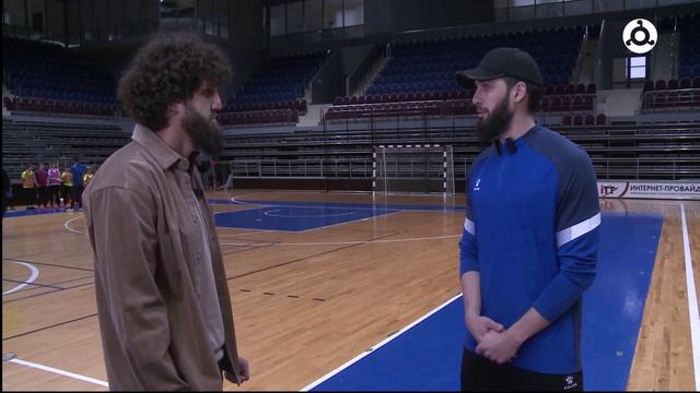 Спорт. Тренировка команды «Динамо Назрань» во Дворце спорта города Назрань