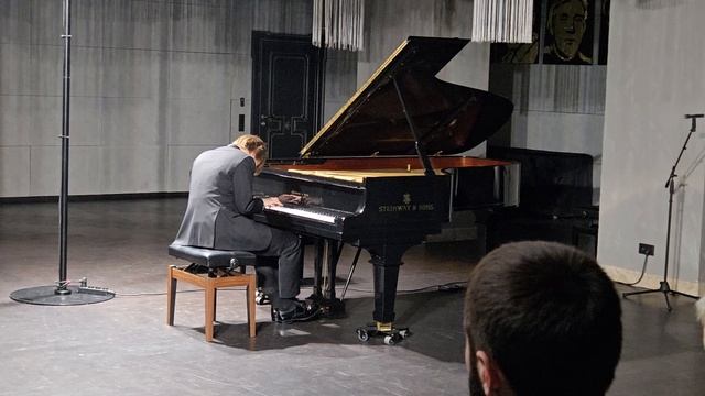 Л. Бетховен Соната №17 в трех частях