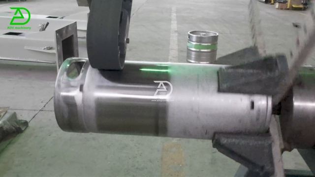 Полировальная машина с двумя ленточным конвейером ADV106 – демонстрация полировки пивных банок