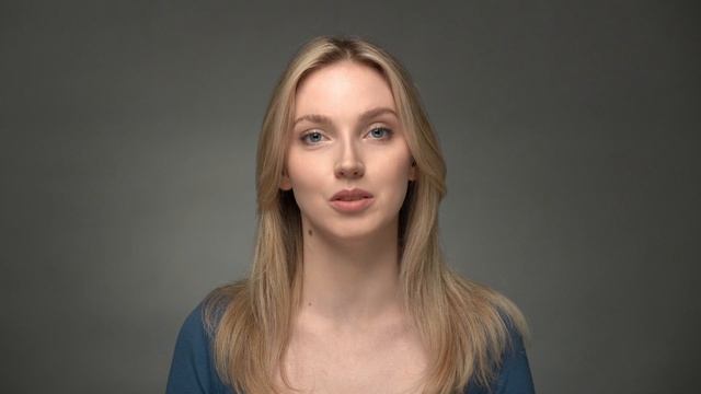 Актриса Александра Хабина