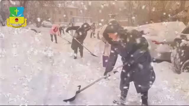 А снег идет, а снег идет на Таганском