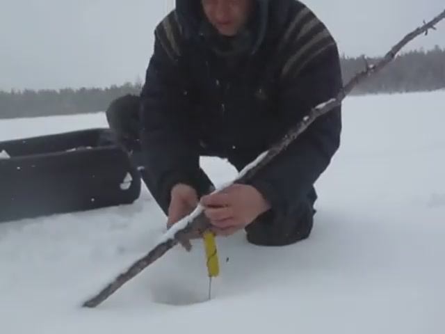 Карельские ЩУКИ ГИГАНТЫ ПРОВЕРКА КАПКАНОВ На ошибках учимся