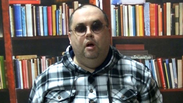 Игорь Чемоданов "Погашен свет на сцене тишина..."  (авторское)