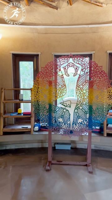 Йога в клинике JIVAGRAM Индии в программе Рехаб Сторис