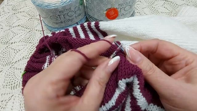 РОДИЛАСЬ СО СПИЦАМИ В РУКАХ