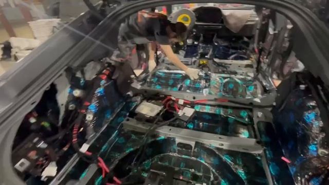 Шумоизоляция Audi A5L по максимуму! Вариант Olimp-Pro на материалах SGM