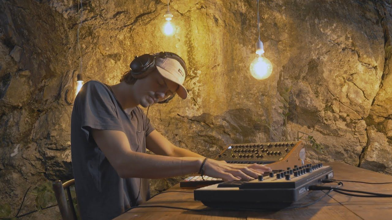 Jai Cuzco - Gloom - Electronic Live Session