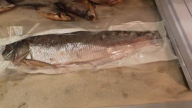 Как хранить вяленную рыбу