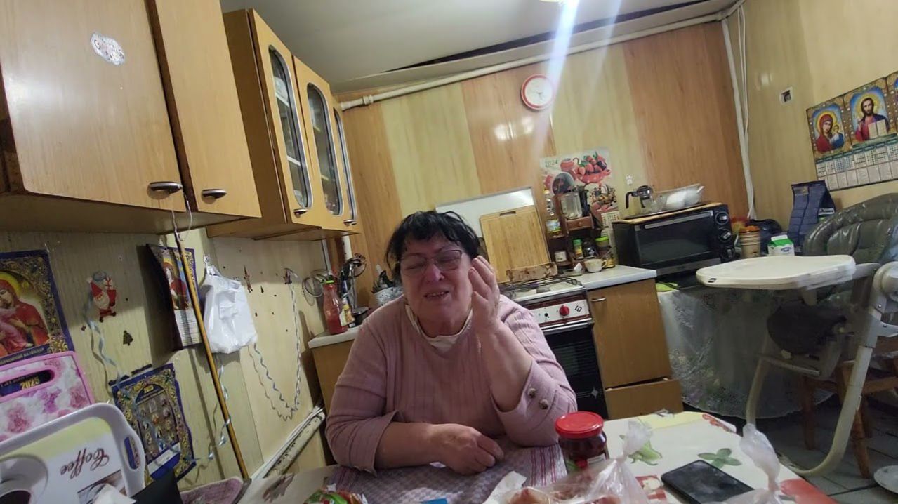 Всё просто- Всю жизнь привыкла быть сильной скалой