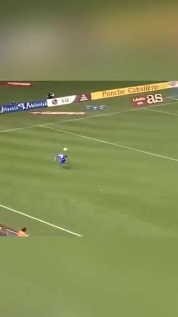 Топ 5 не возможных голов в футболе