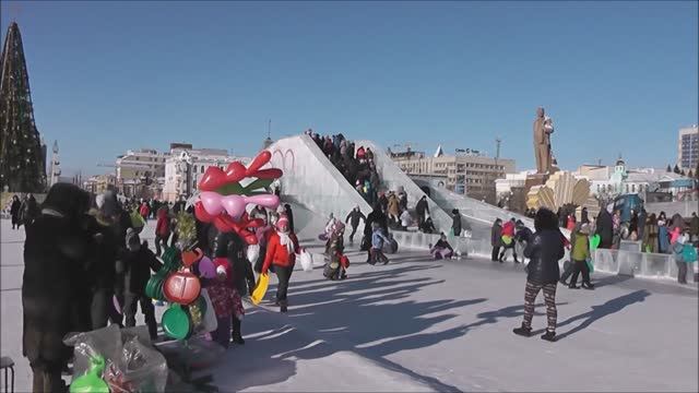 НОВОГОДНИЕ ГУЛЯНИЯ ЧИТИНЦЕВ. (2016г.)
