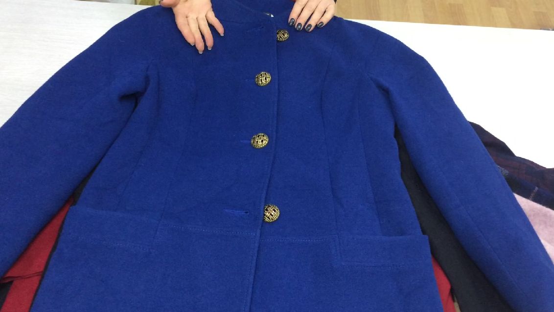 ж291. Пальто женские крем