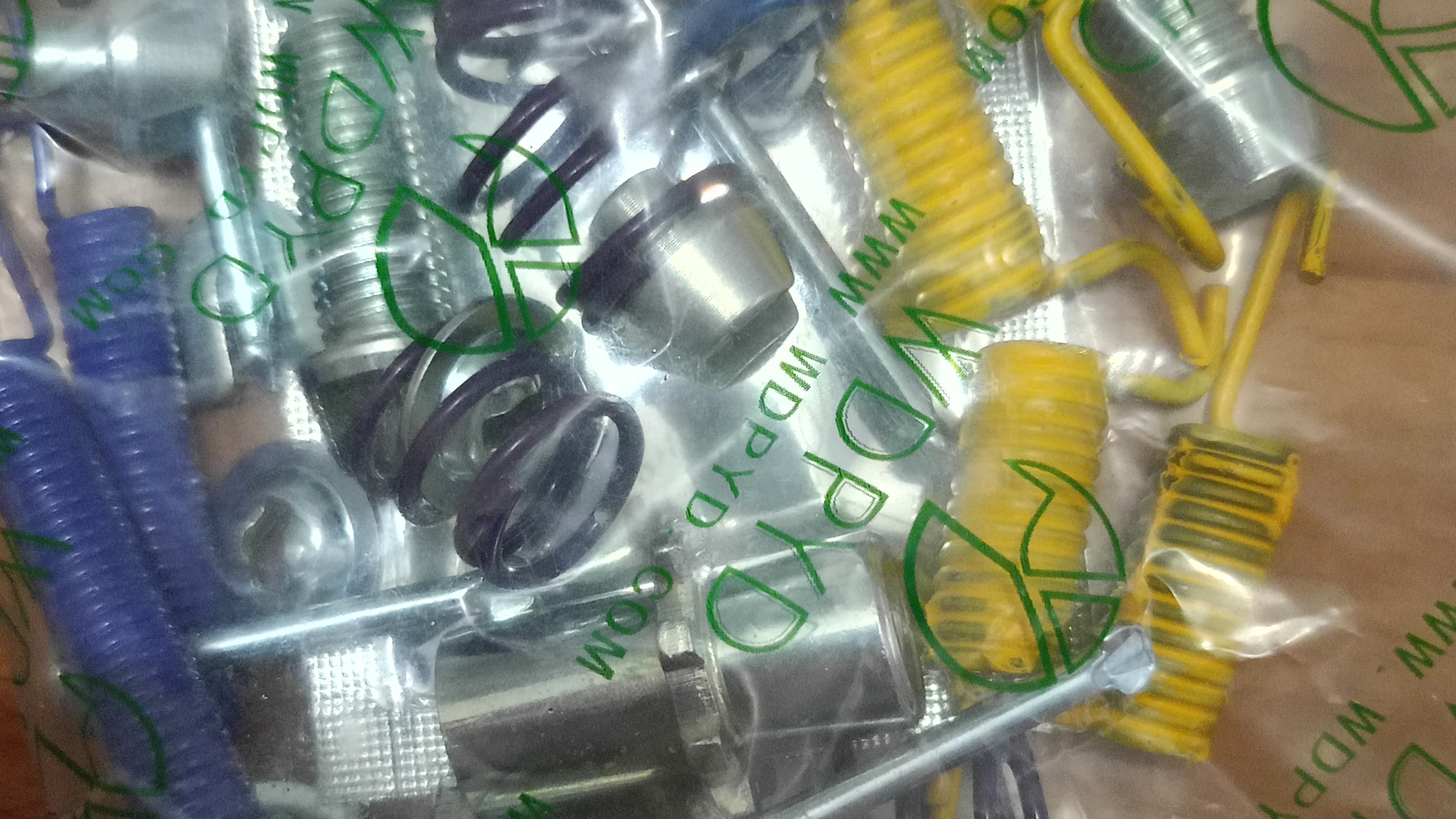 Митсубиси лансер 9 ремкомплект ручного тормоза