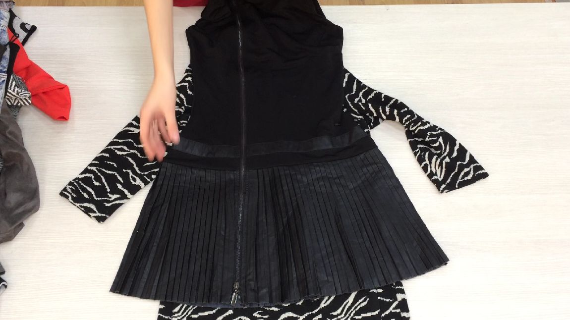 ж290. Платья, юбки крем