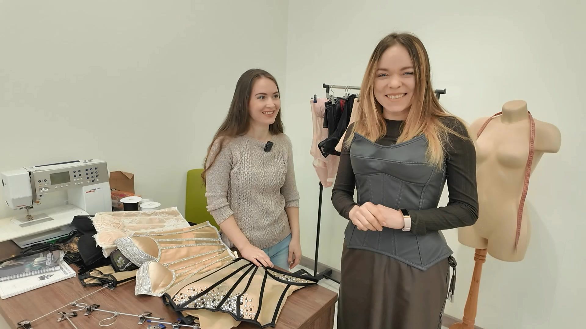 Корсеты Анны Шихель. Всё Моё. Фрагмент выпуска от 03.02.2026