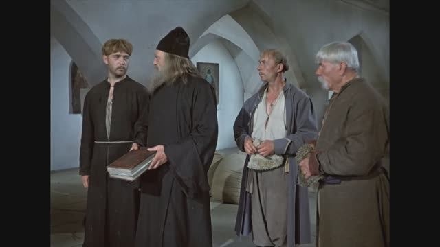 По спине, и по прочему! Фрагменты из фильма "Вий". 1967 г.