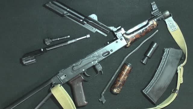 сборка автомата АКС-74У