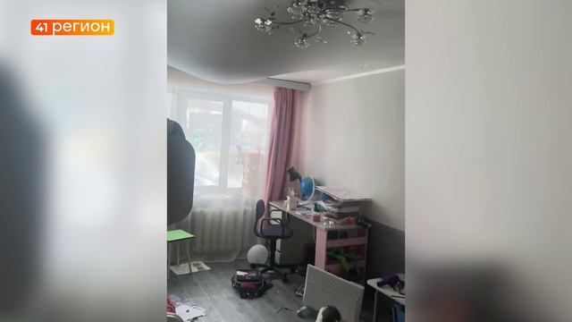 НЕБЕЗОПАСНО НАХОДИТЬСЯ В КВАРТИРЕ В ДОМЕ 24А НА УЛ. ПЕТРА ИЛЬИЧЁВА • БЕЗ КОММЕНТАРИЕВ