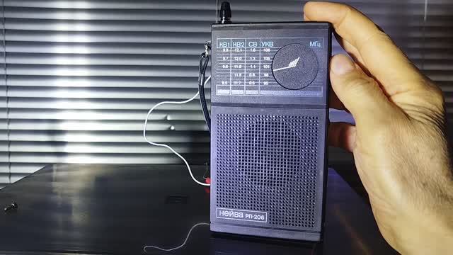 Обзор ночного эфира на радиоприёмник Нейва РП-206 + бонус схема #радиоэфир