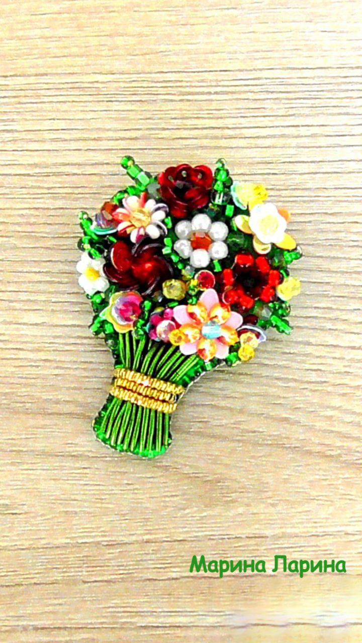 Брошь "Весенний букет"