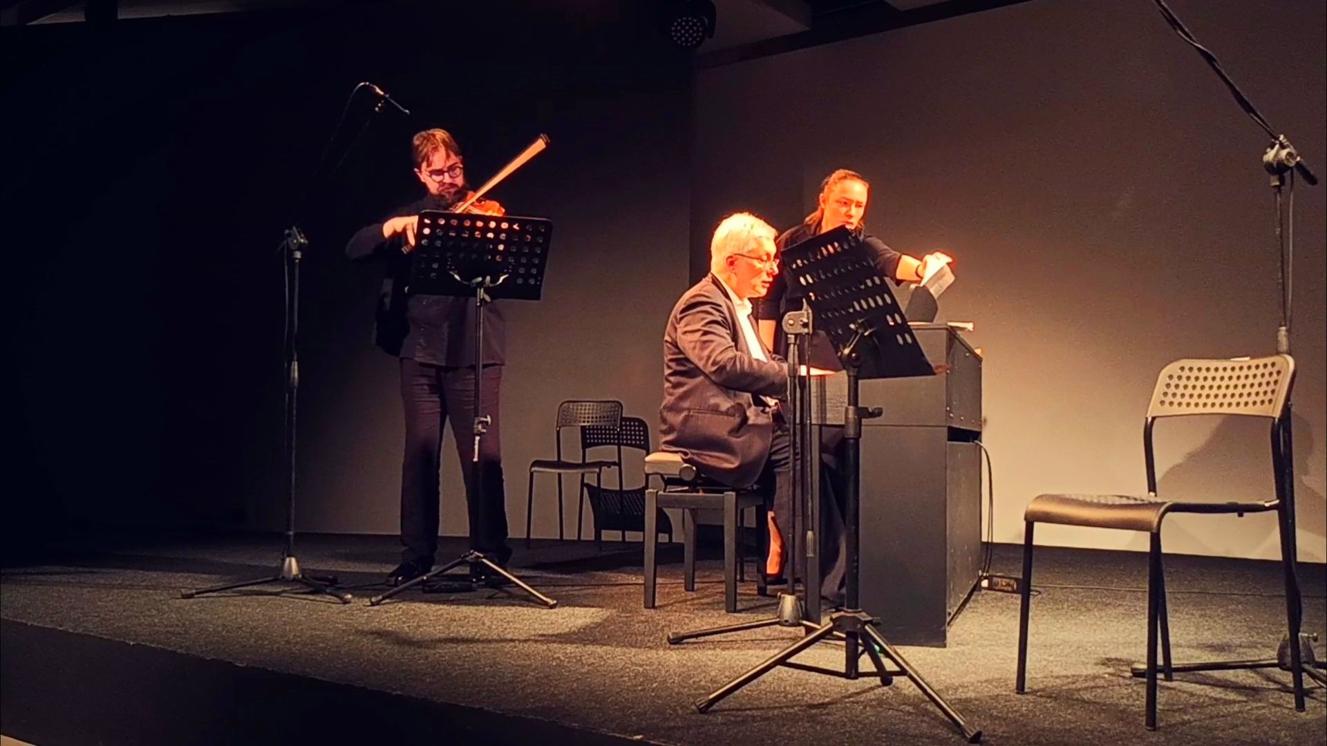 МОЦАРТ - Соната ми минор К.304 - Алексей Сканави и Иван Наборщиков