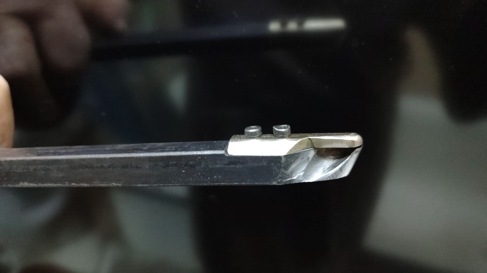 Стругающий резец-рубанок из субмикронного сплава А04. Для токарного станка по дереву.