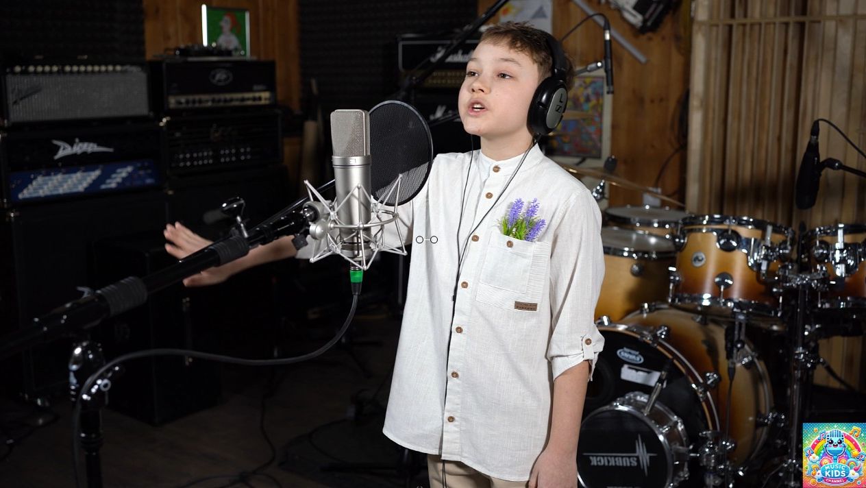 Иван Прохоров - Я родился в России | Студия детского творчества "Мелодия" (г.Оренбург)