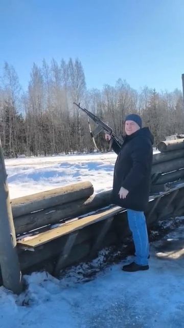 Стрельба из АК-47 на полигоне под Петербургом: Экстремальные развлечения Агентства Экстрима АХАА
