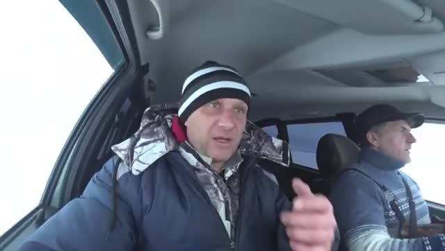 ВЫЛОВ КРУПНОЙ КОРЮШКИ НА БЕЛОМ МОРЕ! ПРИГОТОВИЛ УХУ!