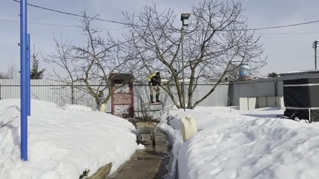 13.03.2026 ОТКРЫЛИ ОГОРОДНЫЙ СЕЗОН / ОБРЕЗКА ДЕРЕВЬЕВ / ЧИНИМ СКВОРЕЧНИК