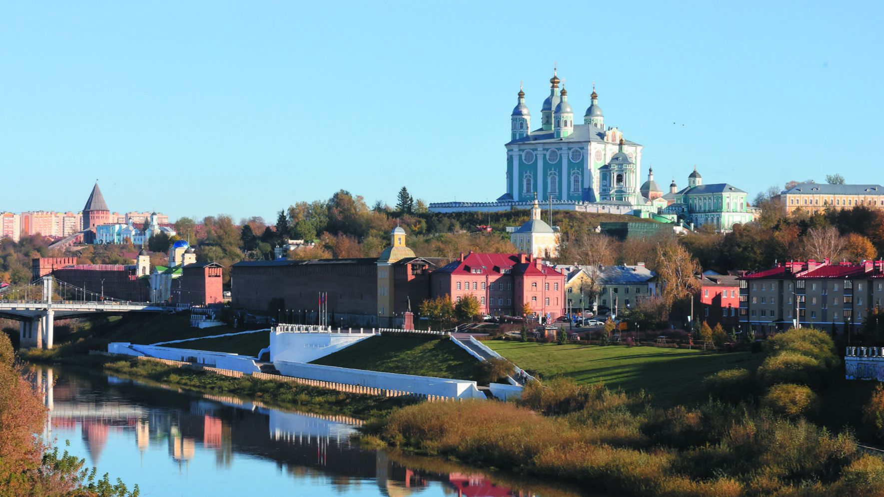 7. Драматический театр им. А.С. Грибоедова