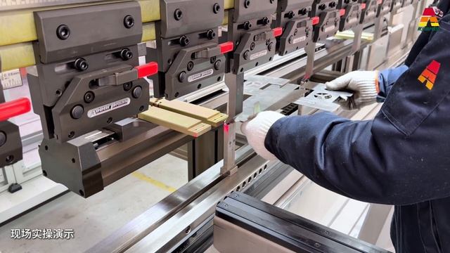 ЧПУ Accurpress ETS-T17 3D