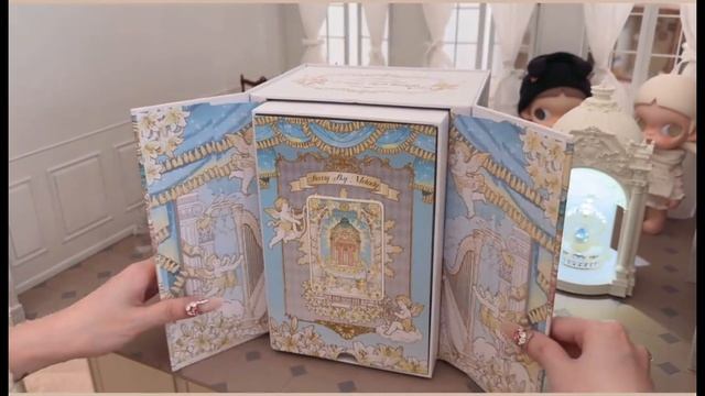 Кукольный домик с драгоценностями