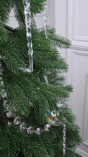 Ель АМЕЛЛИ шары71