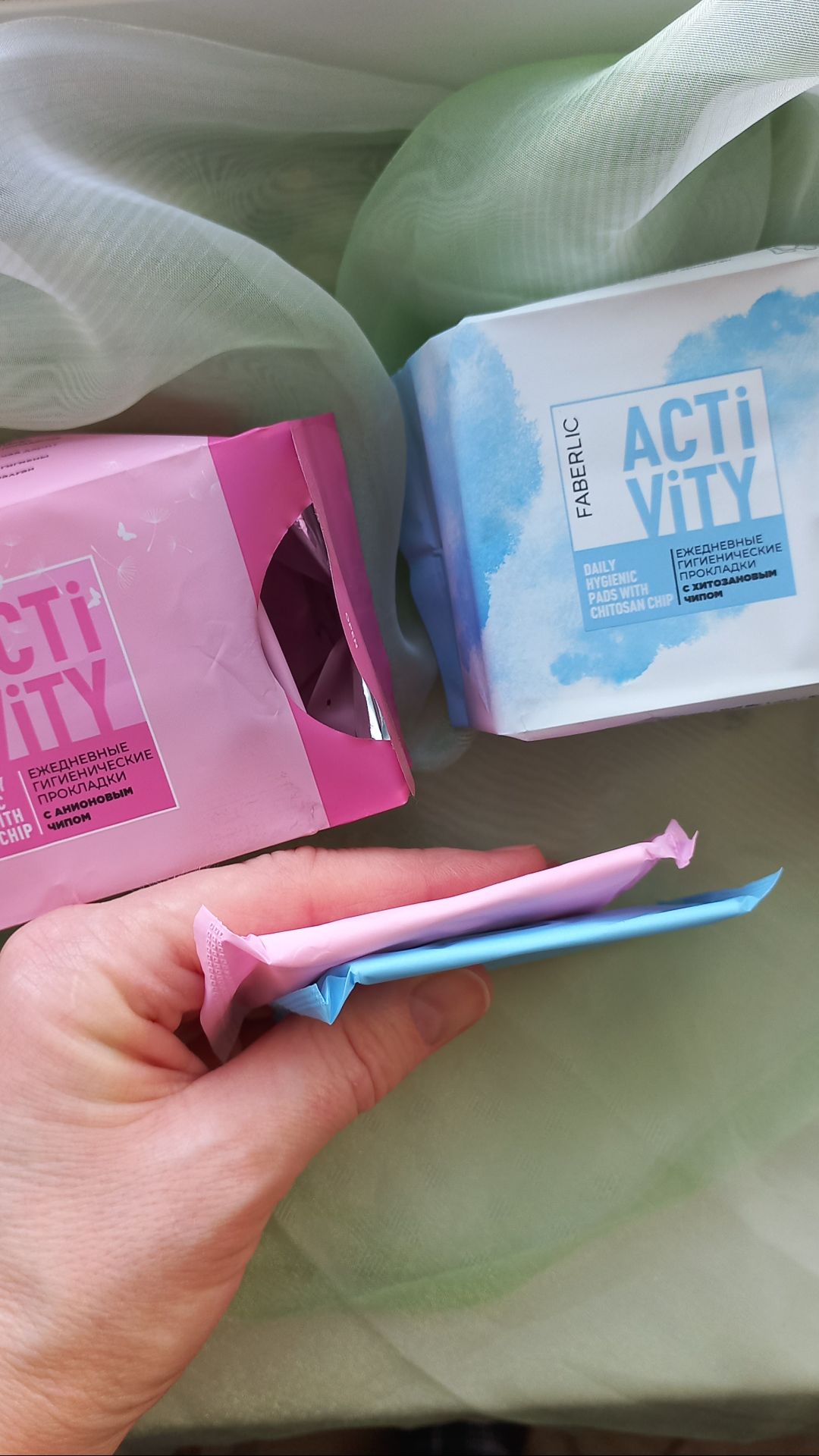 Сравнение Ежедневных гигиенических женских прокладок с хитозановым и анеоновым чипами