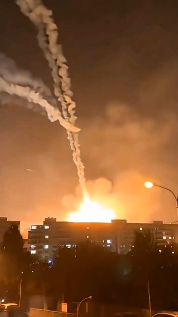 Мощный ракетный удар Ирана по Израилю! Неужели «Железный купол» не смог защитить?#Иран #Израиль #Рак