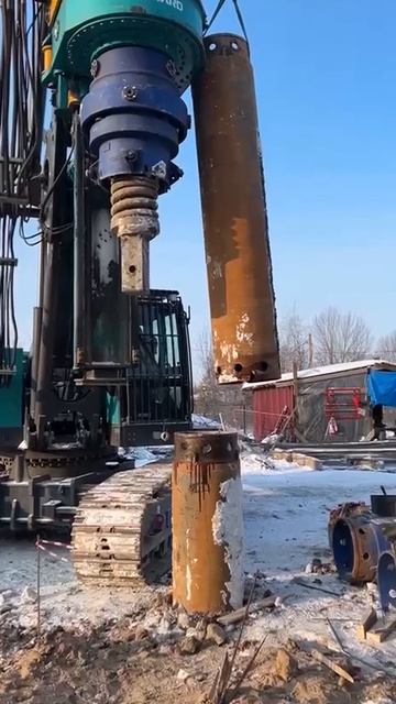 Изготовление буронабивных свай (БНС) под башенный кран №4