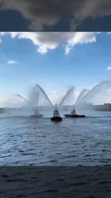 С 1 по 3 мая на набережной Лейтенанта Шмидта состоится фестиваль ледоколов,